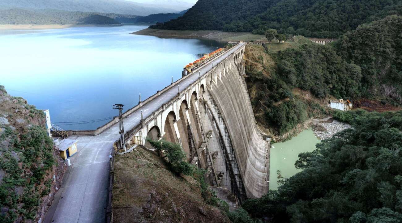 El Cadillal, Escaba y Pueblo viejo (Tucumán, Argentina) destino ...